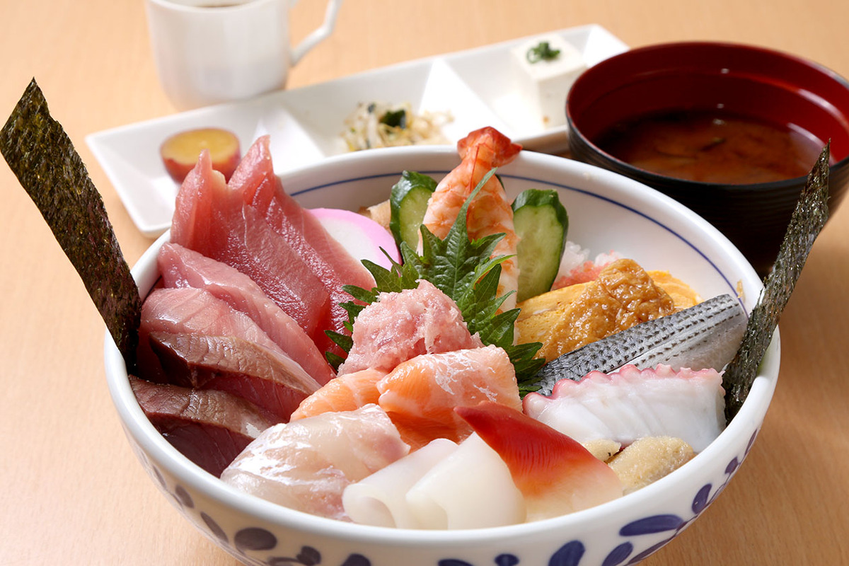 岡崎市で寿司・ランチ・小宴会なら三嶋寿司総本店｜chaoo.jp